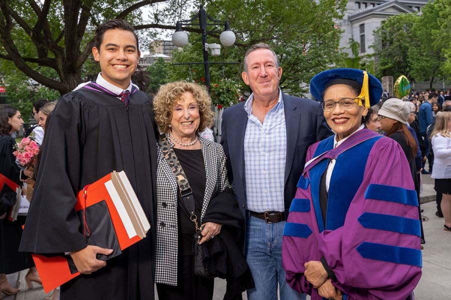 Spring 2022 Convocation | McGill Desautels Faculty of Management - McGill University
